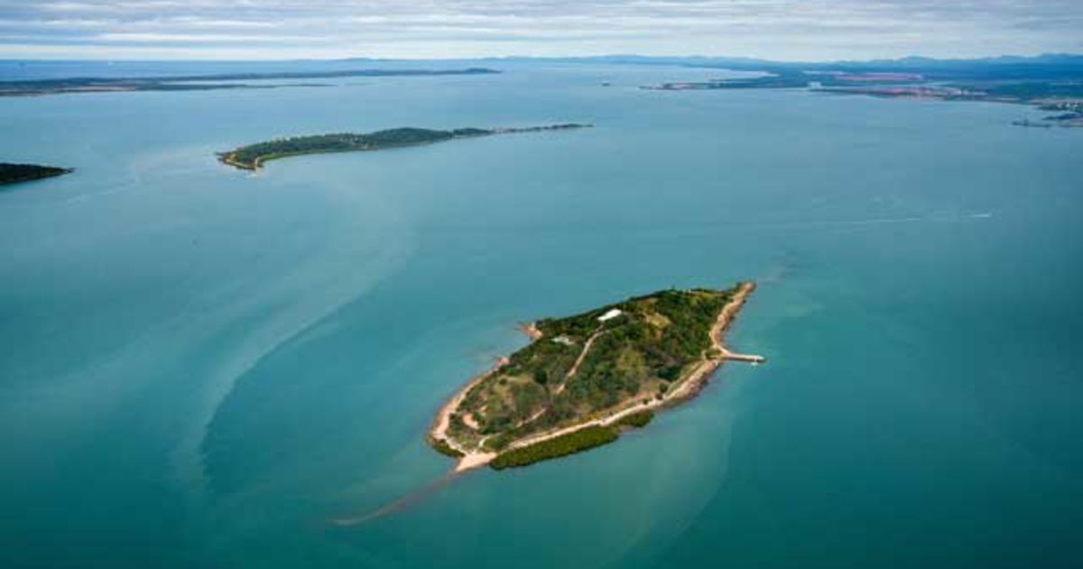 Turtle Island for sale: Celebrity lifestyle beckons in Queensland