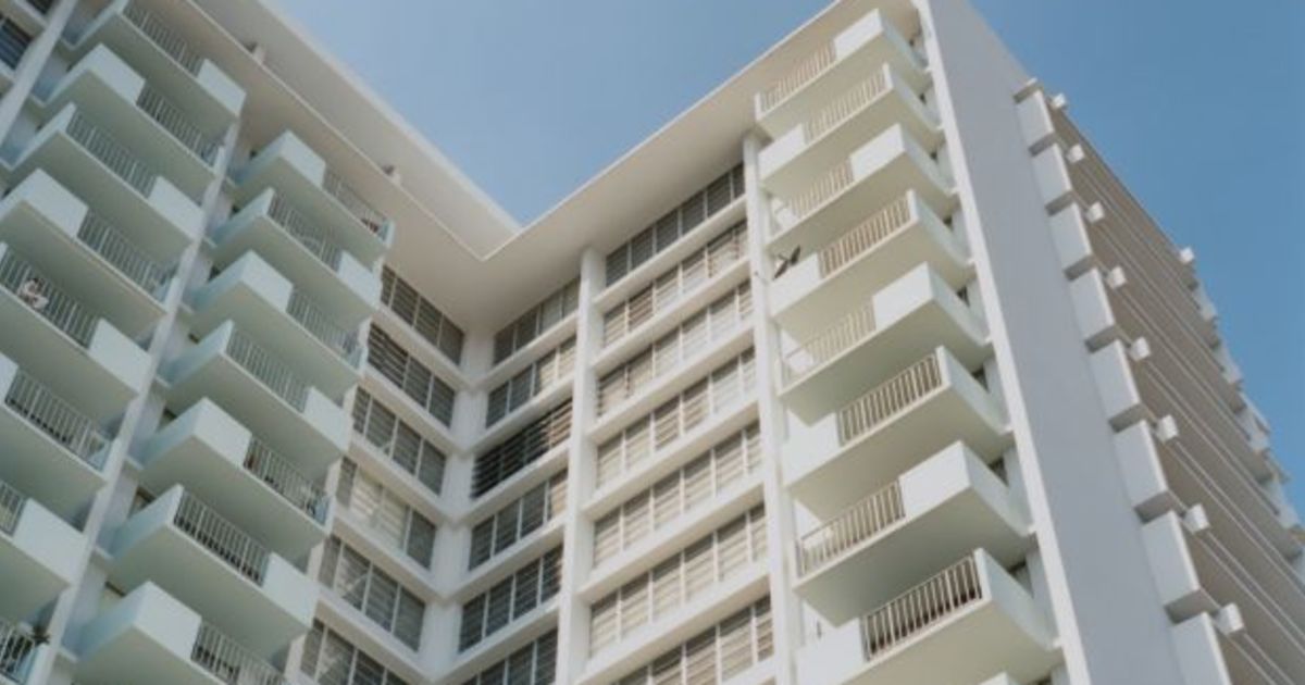 The struggles everyone living in a high-rise apartment know to be true