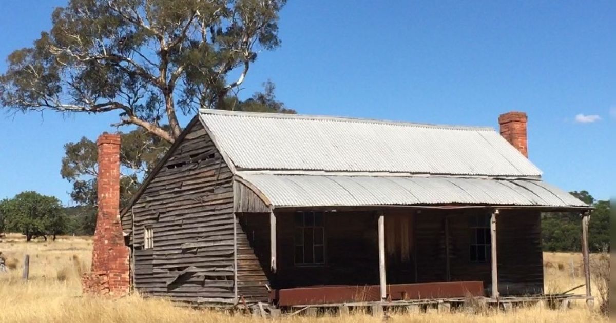 The mystery of rural Australia: What of these long-abandoned cottages?