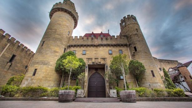 Royal castle tipped to cost over $5 million
