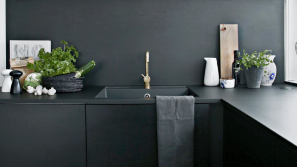 How to make a black kitchen work
