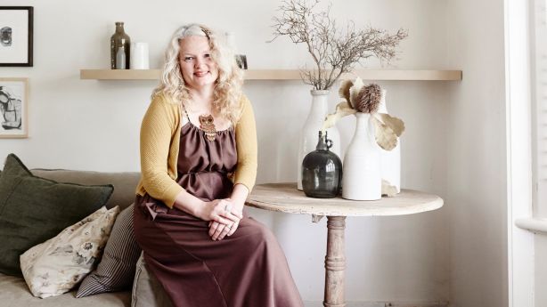 The Design Files: The perfectly imperfect home of stylist Amanda ...