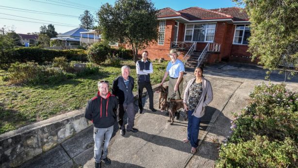 Baulkham Hills neighbours join forces hoping to sell 26 houses for more ...