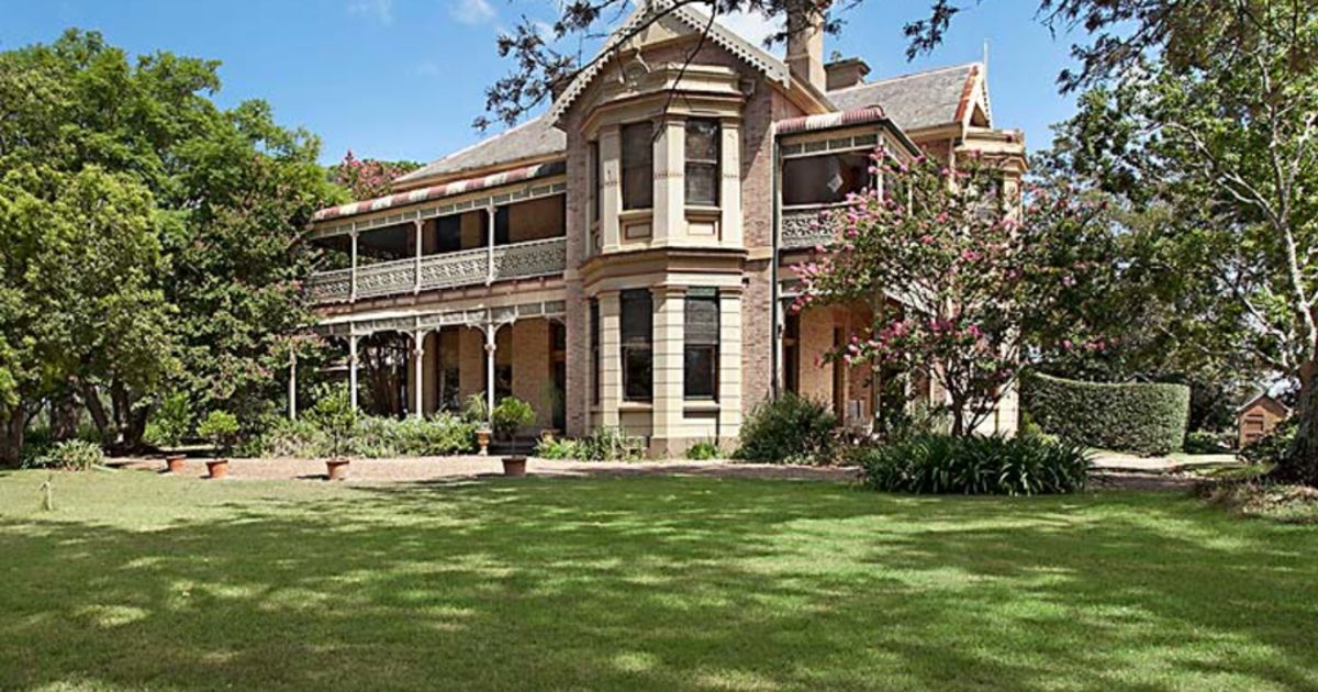 History lives in stately manor