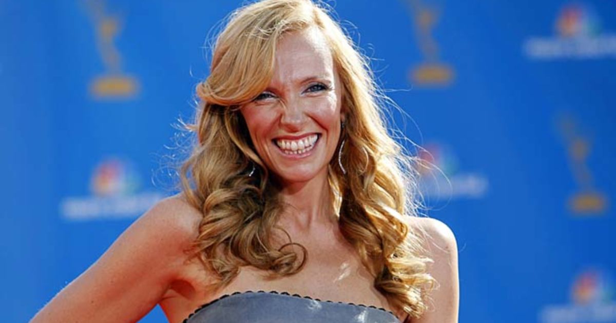 Collette sued over failed property deal