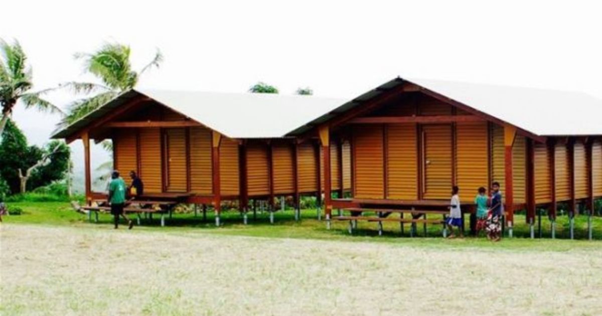 Australian duo create cyclone-proof buildings made from plastic in Vanuatu