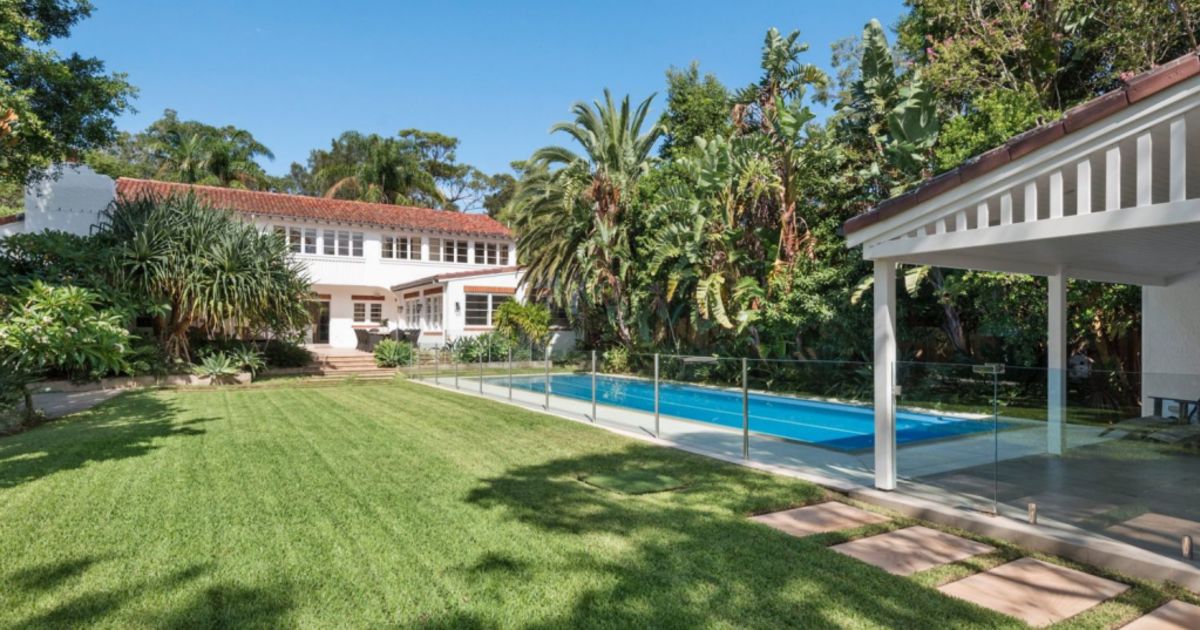 Bassike designer Deborah Sams to make a move in Avalon