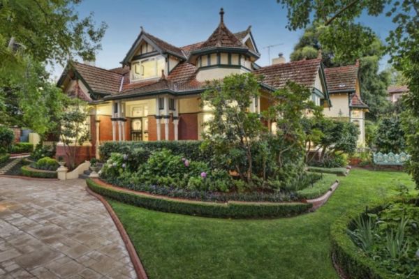 Blue chips homes for sale in Canterbury