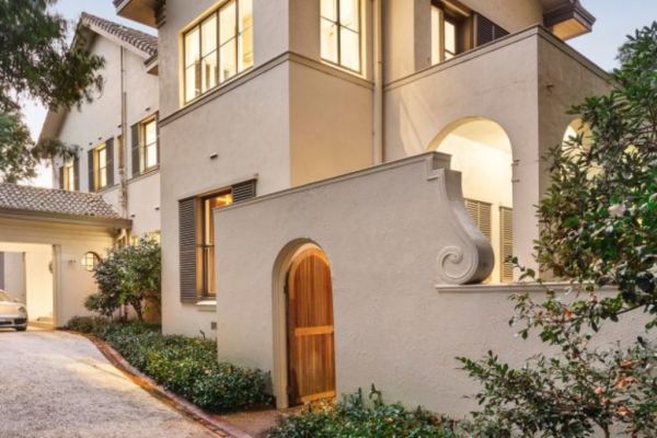 Retail mogul Naomi Milgrom does rumoured $12 million Toorak deal