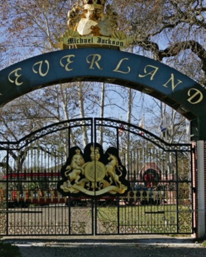 neverland ranch gate