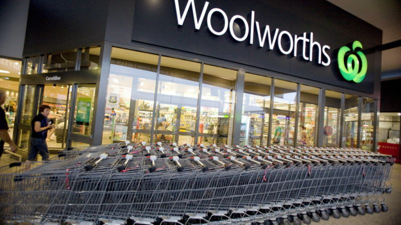 Private investor pays $17m for Woolworths-anchored mall on Mornington ...