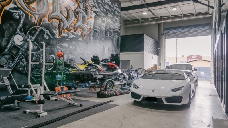 'Australia's best man cave' hits the market on the Gold Coast