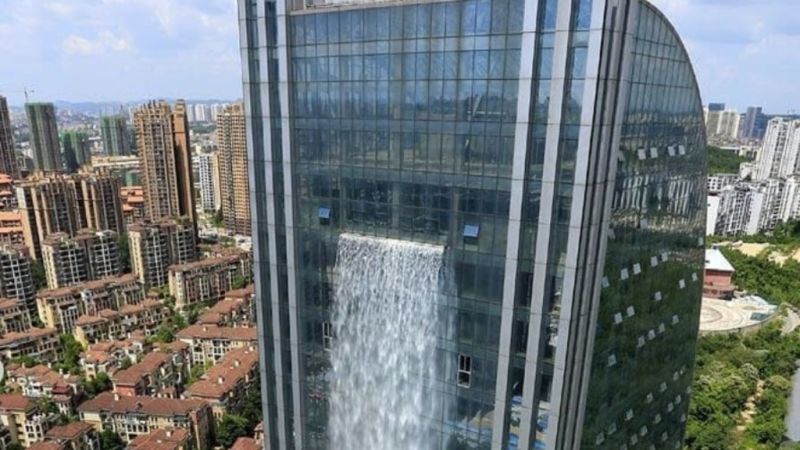 Chinese skyscraper has world's largest man-made waterfall
