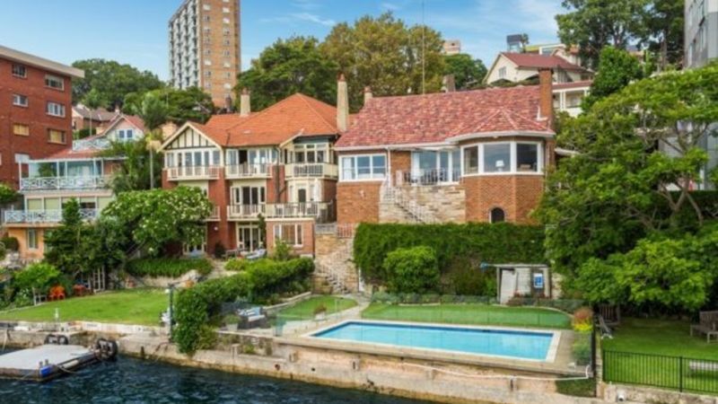 Kirribilli house sells at auction for more than $10 million