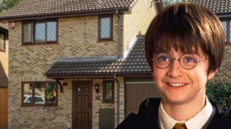 The 'Dursleys house' used in Harry Potter film up for sale