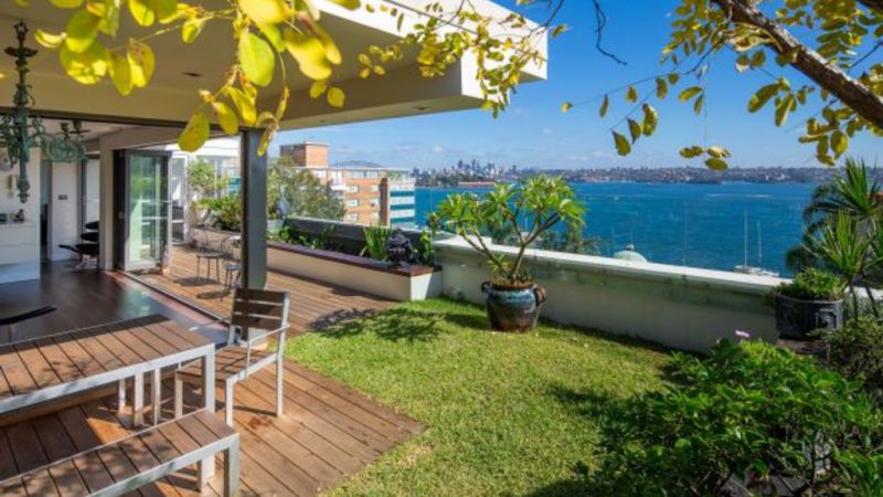 Darling Point penthouse gleans warm character by championing sunlight
