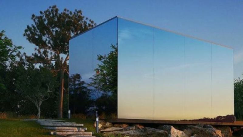 The 'invisible' mirror cabin that can be assembled in just eight hours