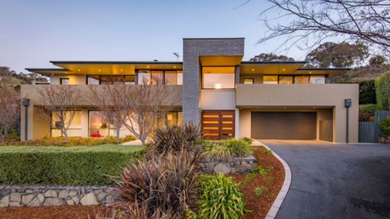Home of the week: Luxurious family living in Chapman