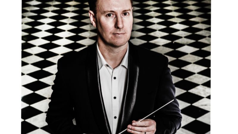 I'm Benjamin Northey, and I'm associate conductor of the MSO