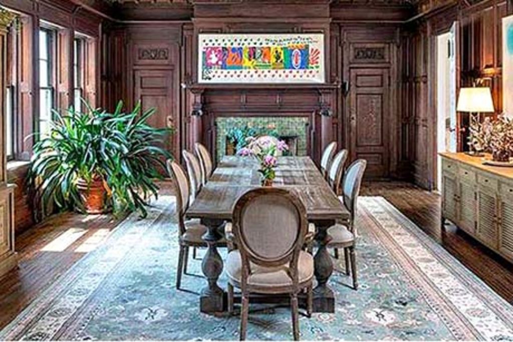 Inside the '$US190 million fixer-upper'