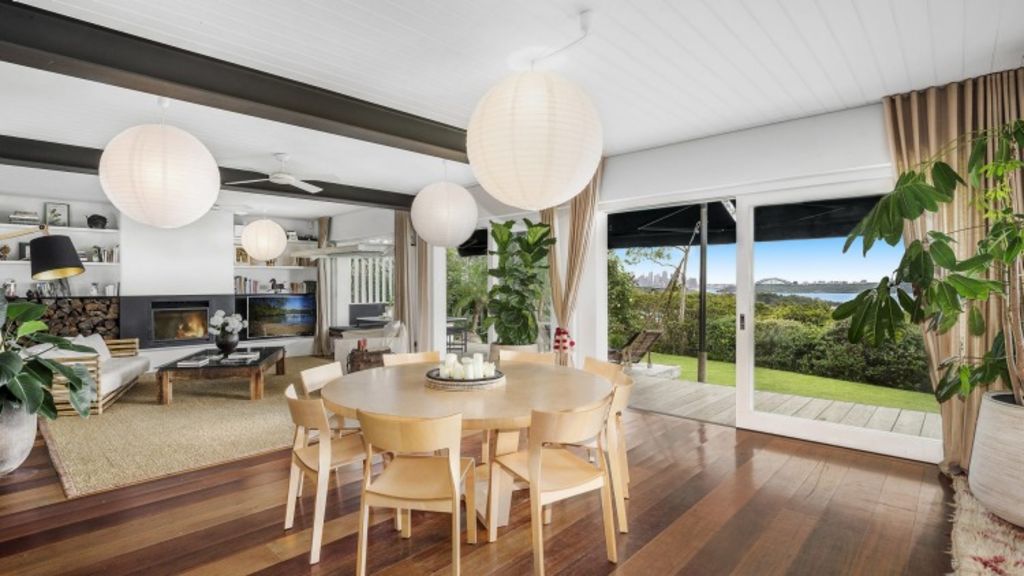Fashion designer Sarah-Jane Clarke selling her Vaucluse home