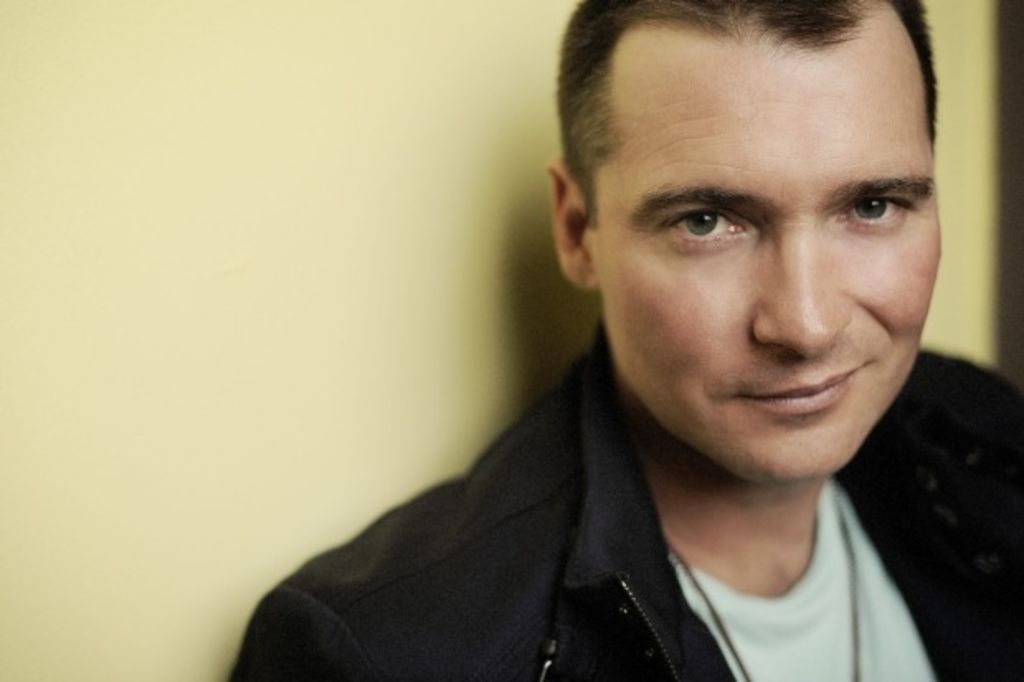 Singer songwriter Adam Brand's Gold Coast home up for sale