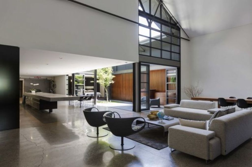 Macquarie Bank's Peter Lucas unwittingly unveils his Camperdown digs