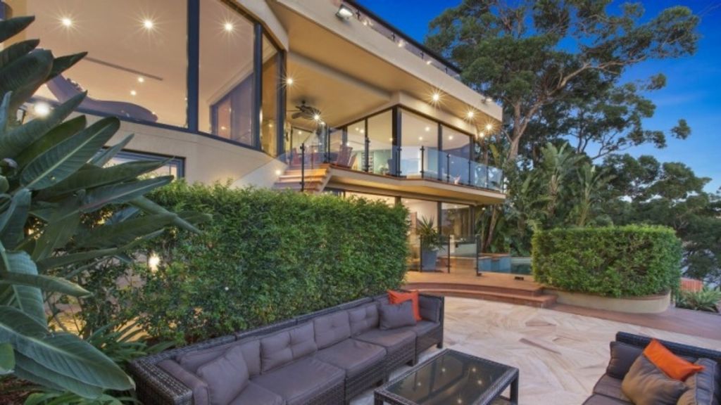 Andrew Ettingshausen scores almost $4 million for Port Hacking home