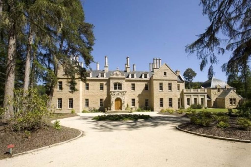 Power lines wipe $24 million off telecom tycoon's Scottish estate