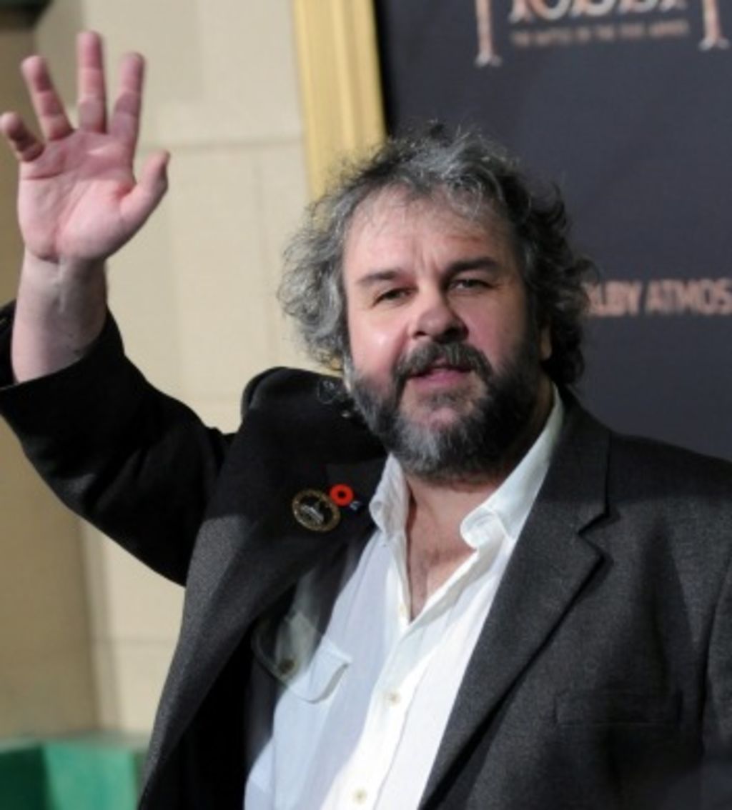 Peter Jackson builds replica Hobbit house in his basement