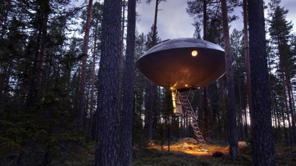 UFO-inspired homes fit for humans and aliens