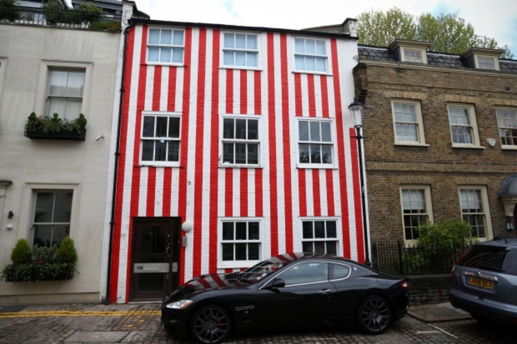 London stripey house owner loses High Court planning fight