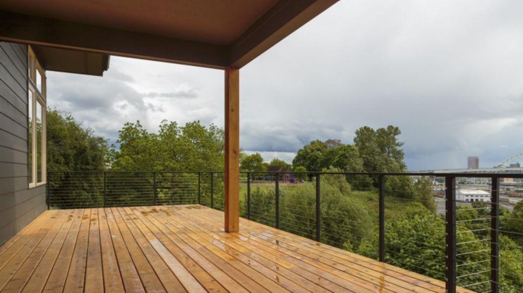 Bringing your deck back to life through renovation