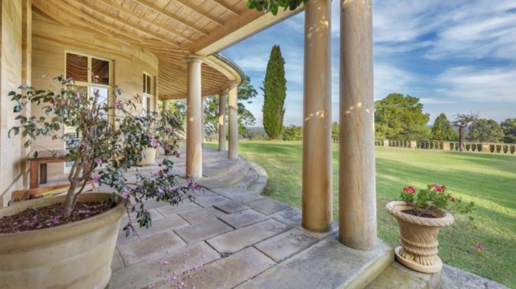 The return of the prestige rural retreat