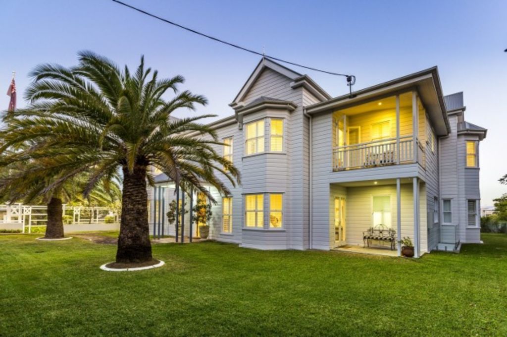 Hamilton mansion ticks every box