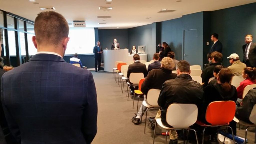 Bondi hoarders’ auction cancelled again as Bobolas family make last ...