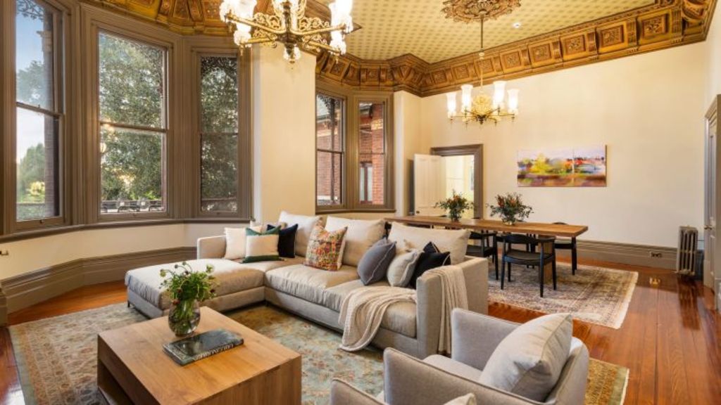 Glenvill Group chief executive Len Warson pays $9.4 million for Prahran ...