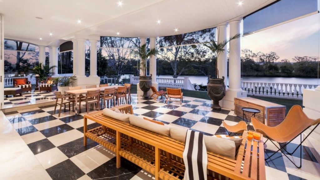 Landmark luxury riverfront mansion set to break Yeronga record