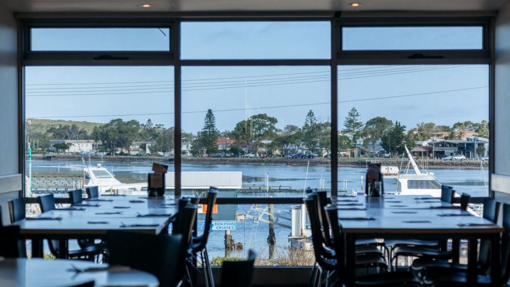 Merimbula’s Lakeview Hotel awaits its new owners