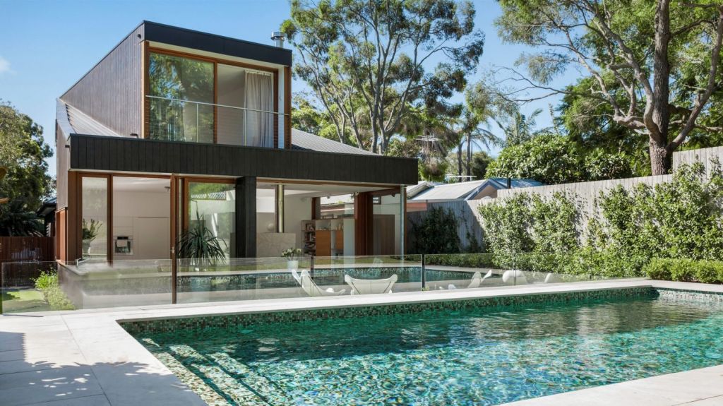 Bassike designer Deborah Sams puts her Avalon Beach pad on the market