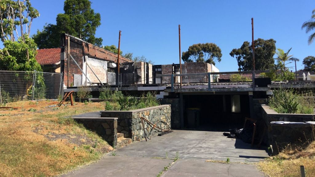 Iconic house by architect Iwan Iwanoff is for sale in Dalkeith WA