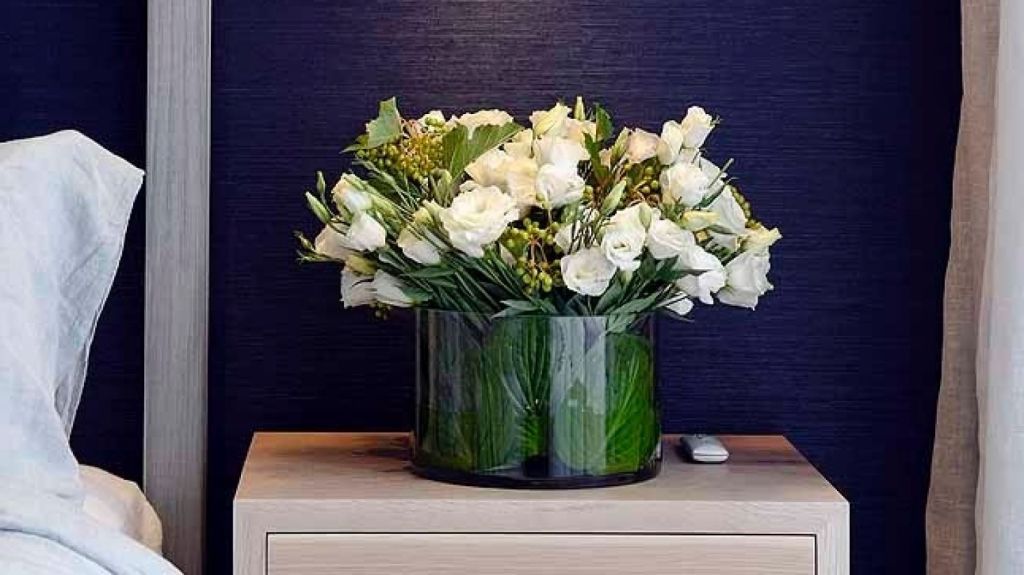Dea Jolly’s tips for picking the perfect flowers for each room in your home