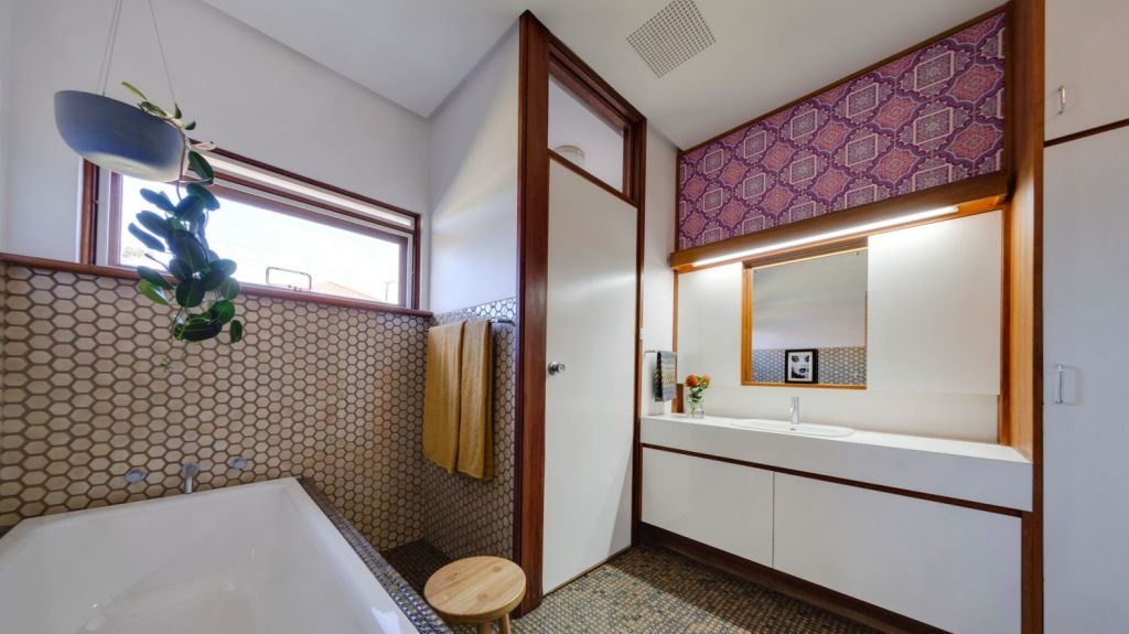 Architect Iwan Iwanoff’s Frank House is for sale in Perth suburb of Menora