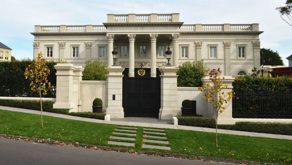Toorak mansion looks set to break Victorian record with rumoured $40 ...