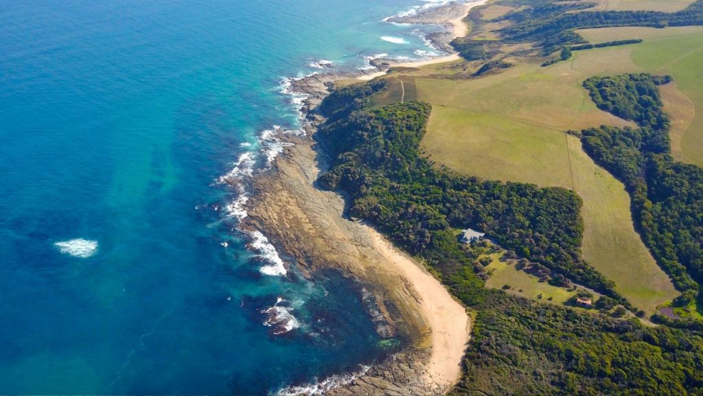 Why locals say Apollo Bay offers more than your average Melbourne suburb
