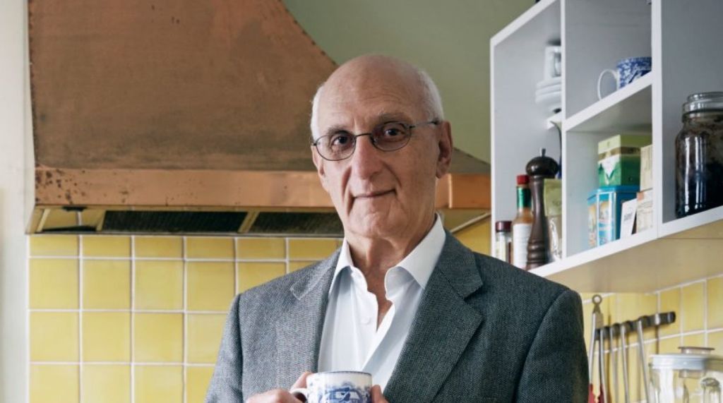 David Malouf set to swap his Chippendale terrace of 32 years for ...