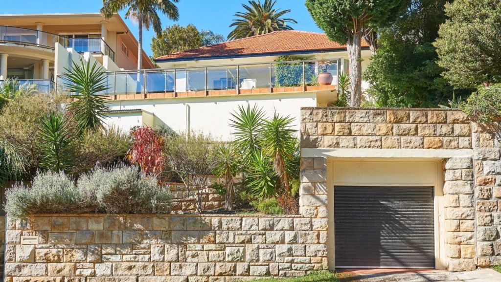 Former drug baron Victor Spink lists Vaucluse house for $6 million ...