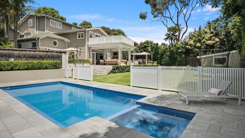 Publican Peter Calligeros to swap Vaucluse for Anthony Bell’s Watsons ...