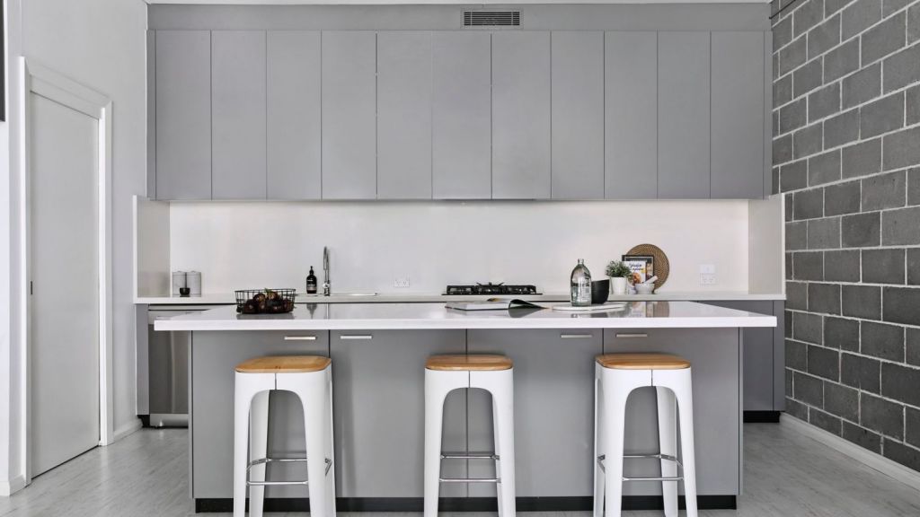 Apartment of the week: Industrial-chic inspires hot competition in ...