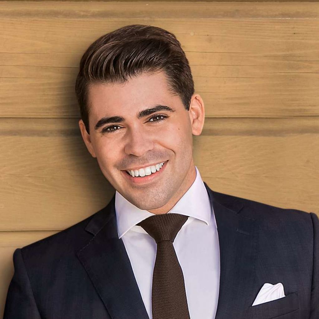 Agents share the finishing touches they use in their customer service